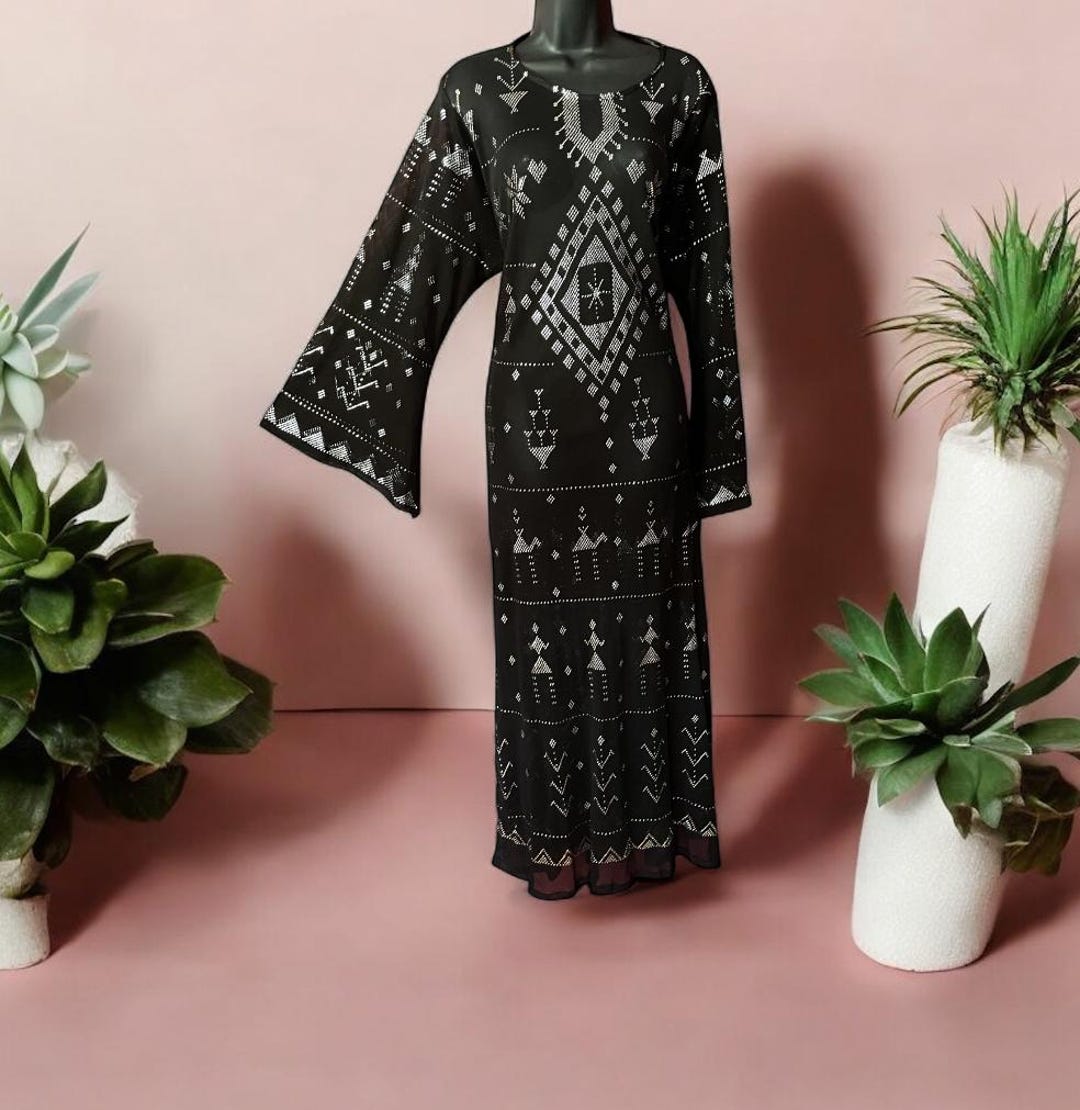 Lovely Black Egyptian ASSUIT With Silver Tunic/galabeya/dress ...