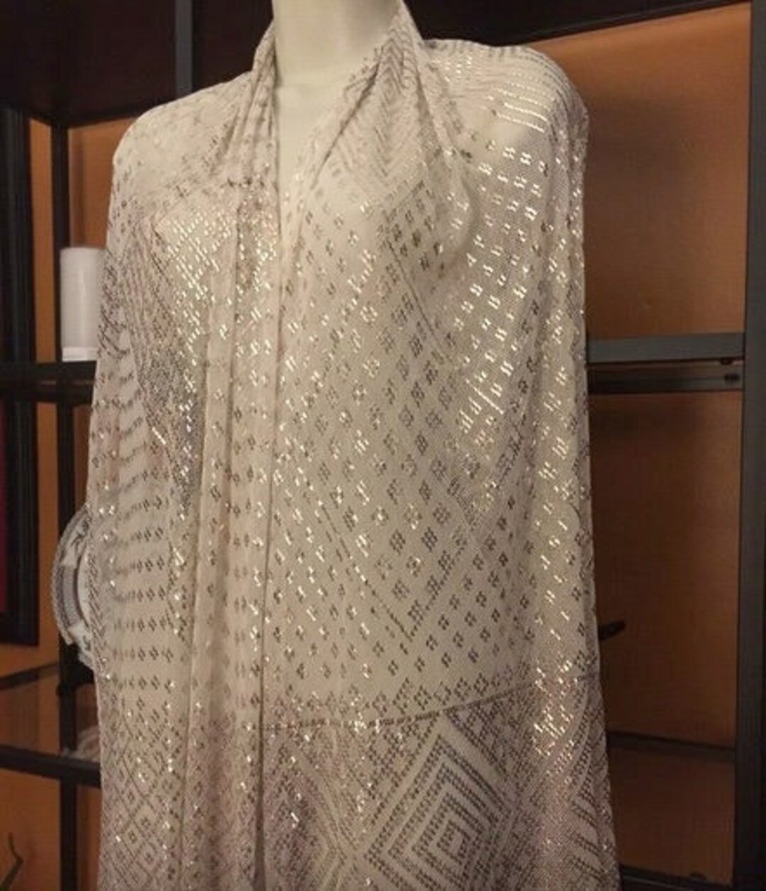 Stunning Vintage Egyptian Assuit Gathered Shawl White/silver Antique ...