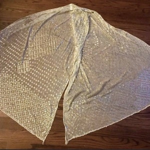 Stunning Vintage Egyptian Assuit Gathered Shawl White/silver Antique ...