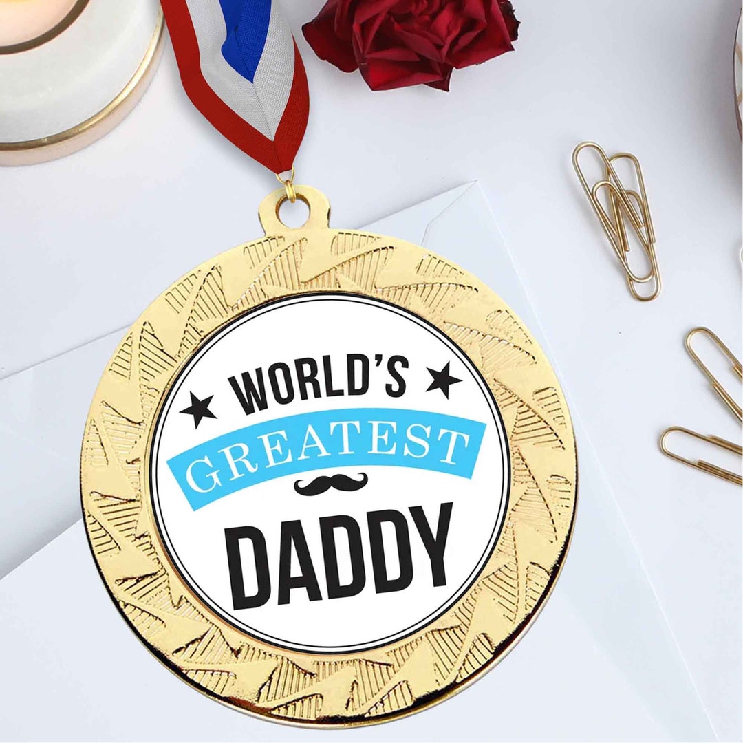 Large Gold Heavyweight World's Greatest Daddy Medal 70mm With Free ...