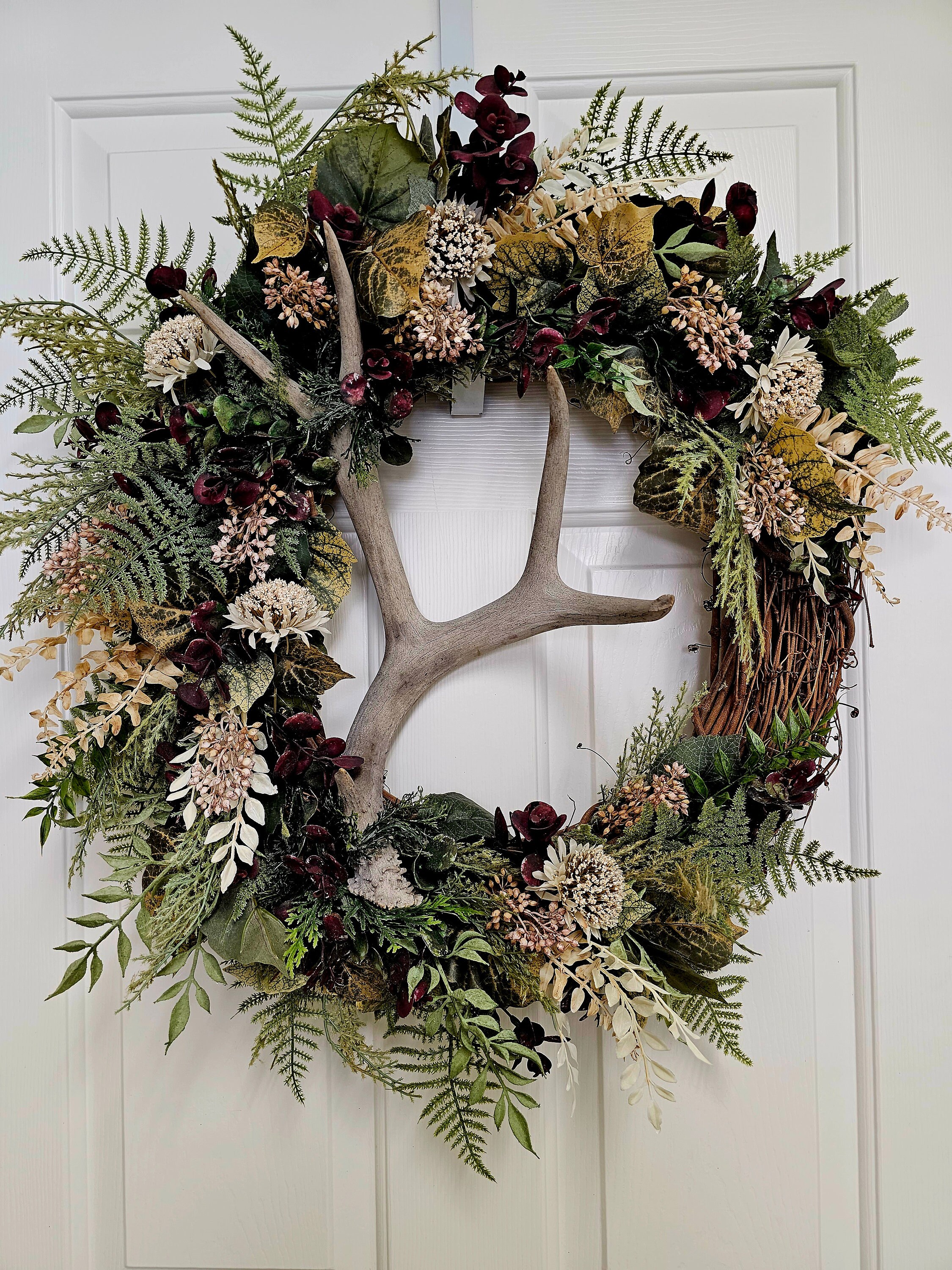 Dear Antler Wreath, Cabin Decor, Lodge Wreath, Antler Decor - Etsy