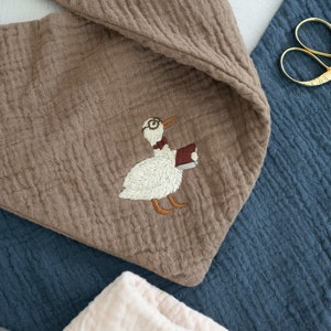 Duck Bib Set - "les Petits Becs" | PDF Embroidery Pattern for Modern ...