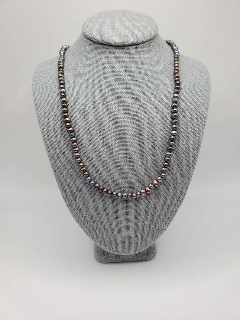 Small Pearl Necklace Black Pearls With Silver Clasp Peacock Pearls Necklace Etsy