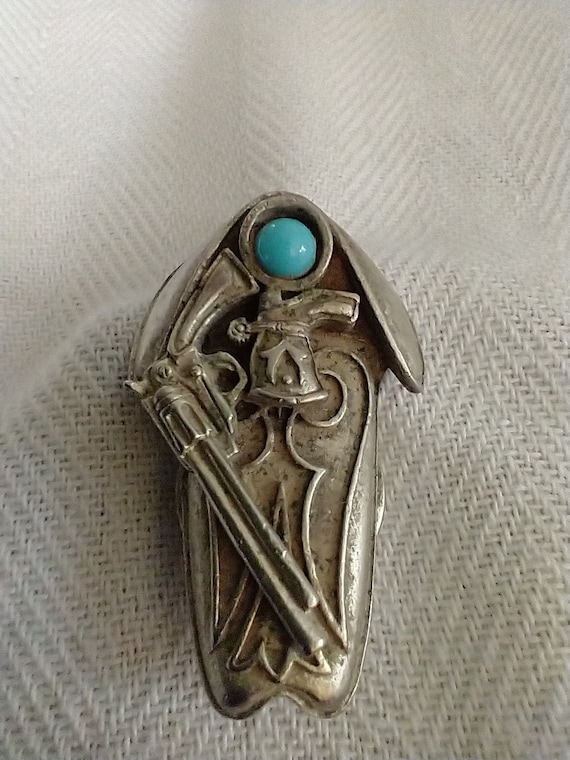 vintage pins Aztec and south west design - Gem