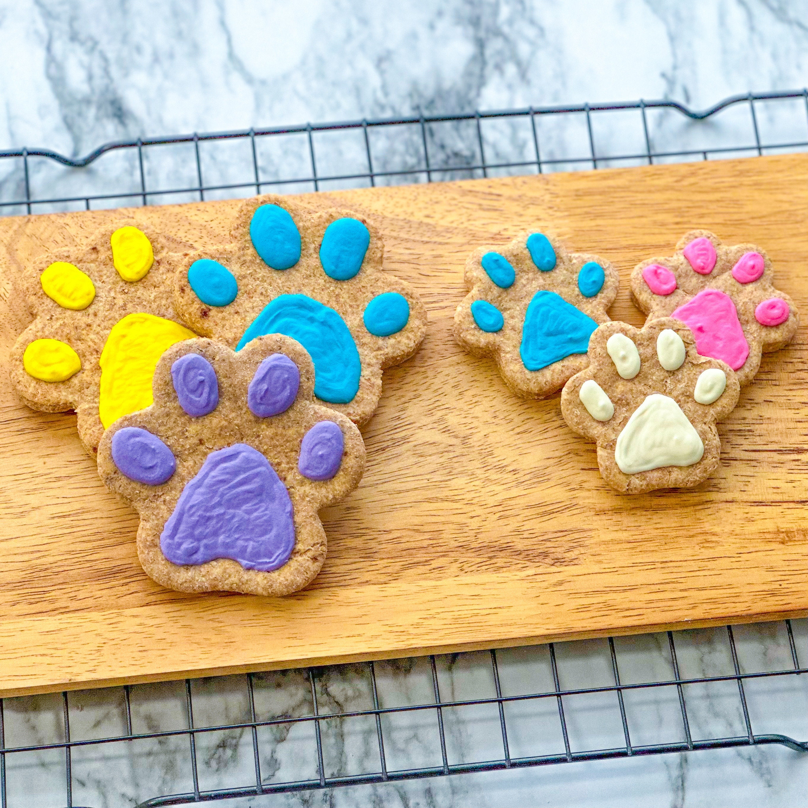 Paw Print Dog Treats, Gourmet Plain Treats for Dogs, Natural Pet Treat ...