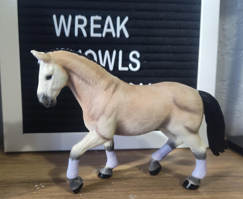 2001 Schleich Hanoverian Mare Custom Repaint (RETIRED) - Etsy UK