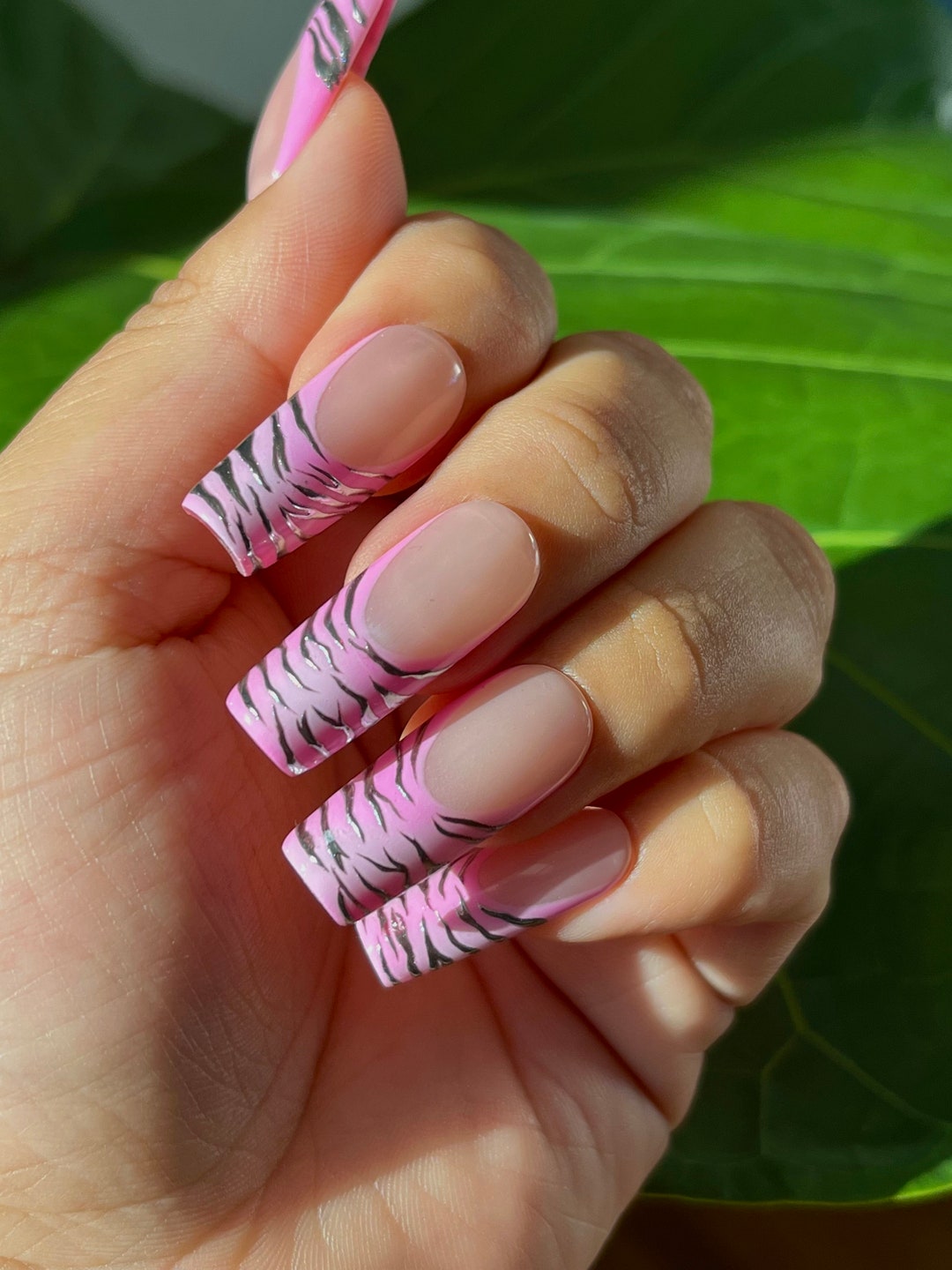 Chrome Zebra | Pink French Tips W/ White Airbrush + Silver Chrome Zebra ...