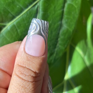 Chrome Swirls | Silver Chrome Swirl French Tips| *chrome Change ...
