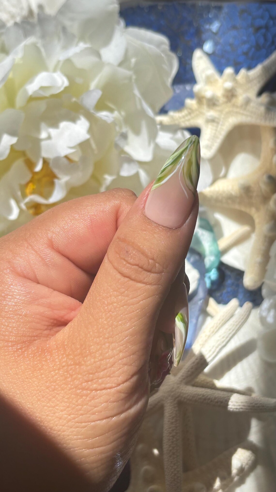 Stargazer Lily| | Green/white Wispy Linework French Tips W/ 3d Flower ...