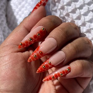 Chrome Zebra | Pink French Tips W/ White Airbrush + Silver Chrome Zebra ...