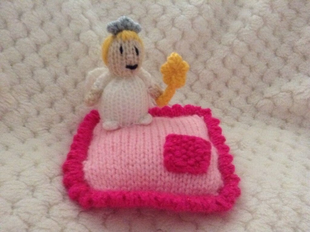 KNITTING PATTERN - Beautiful Cute Tooth Fairy With Pillow and Pocket - Etsy