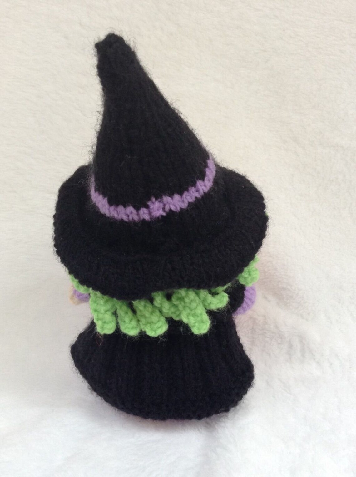 KNITTING PATTERN Halloween Witch Holding Pumpkin Orange - Etsy