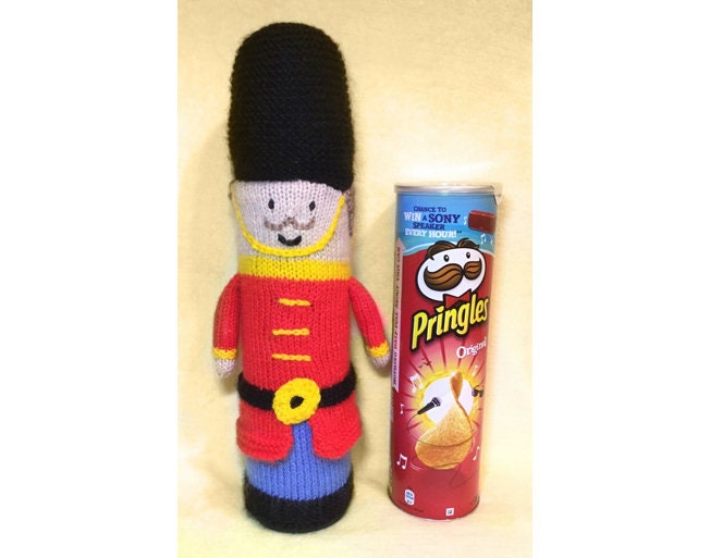 KNITTING PATTERN Christmas Nutcracker Soldier Pringles Crisps Holder 26 Cms - Etsy UK