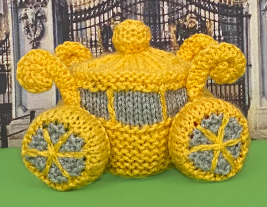 KNITTING PATTERN - Royal Coronation Carriage Orange Cover / 13cms Queen ...
