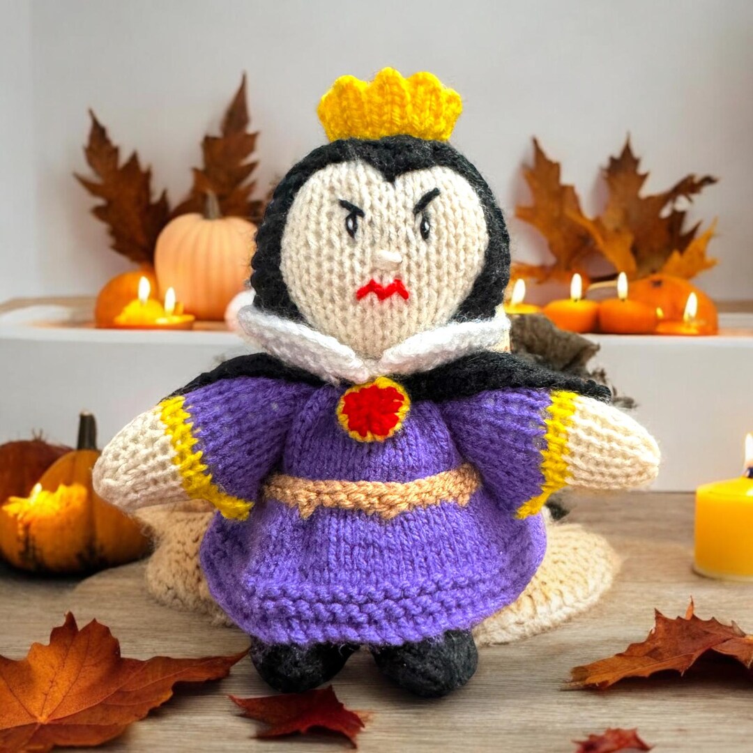 KNITTING PATTERN - Evil Queen Inspired Choc Orange Cover /15cm Snow ...