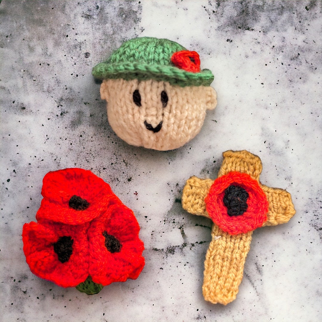 KNITTING PATTERN - Memorial Remembrance Day Badges / Brooches - Soldier ...