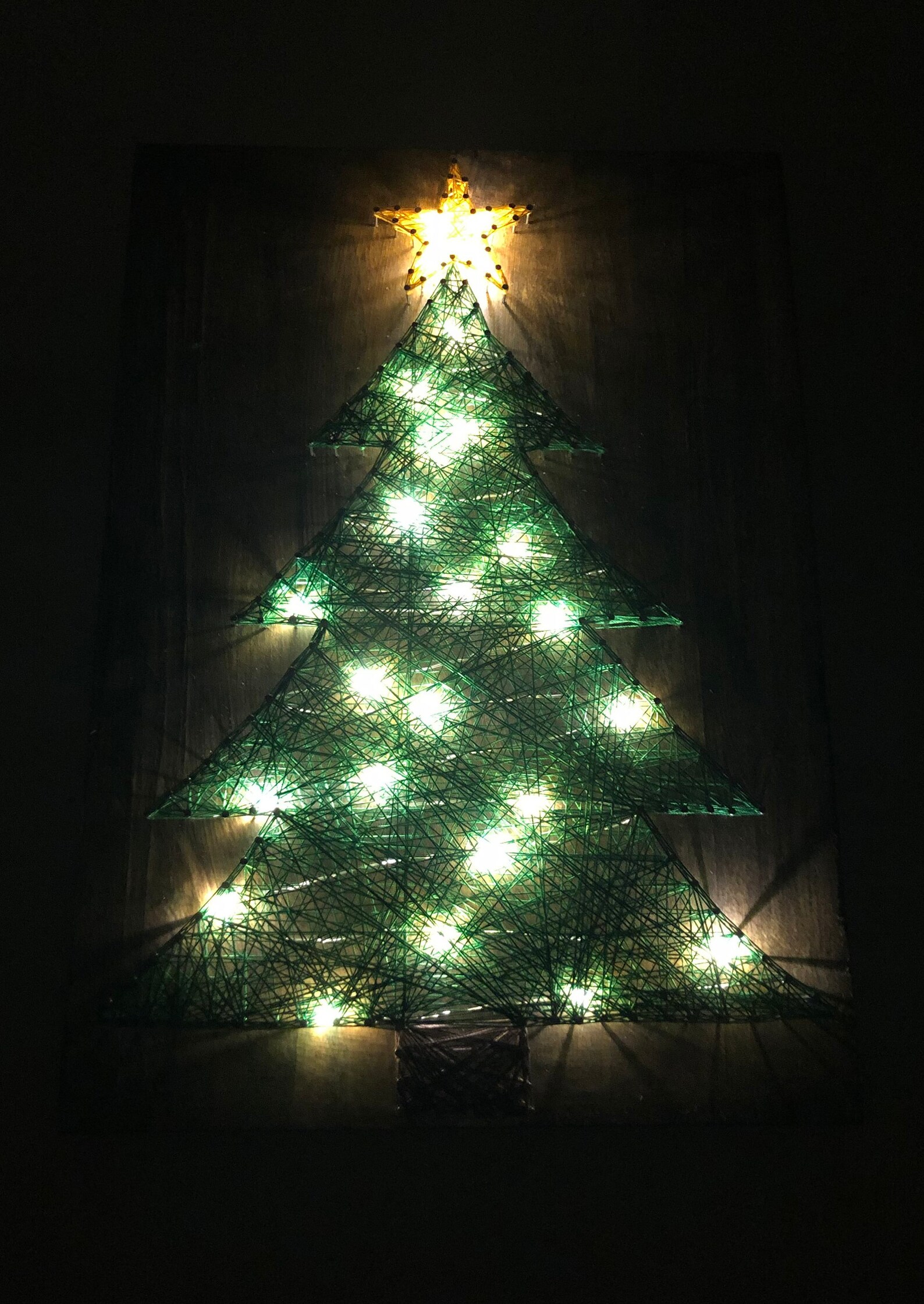 Lighted Christmas Tree String Art - Etsy