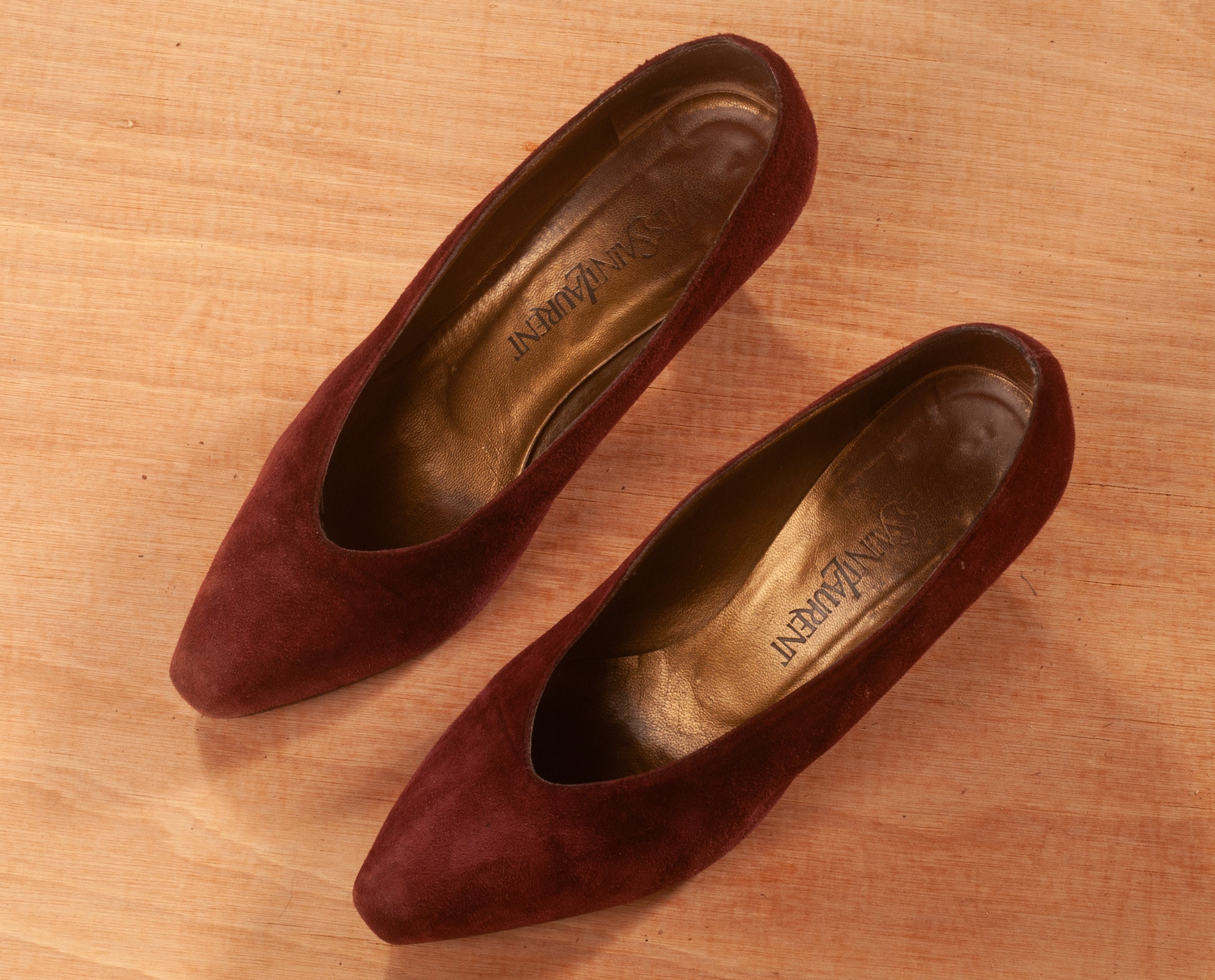 Yves Saint Laurent 90s Almond Toe Suede Pumps / Shoes Size US 6 1/4 Eur ...
