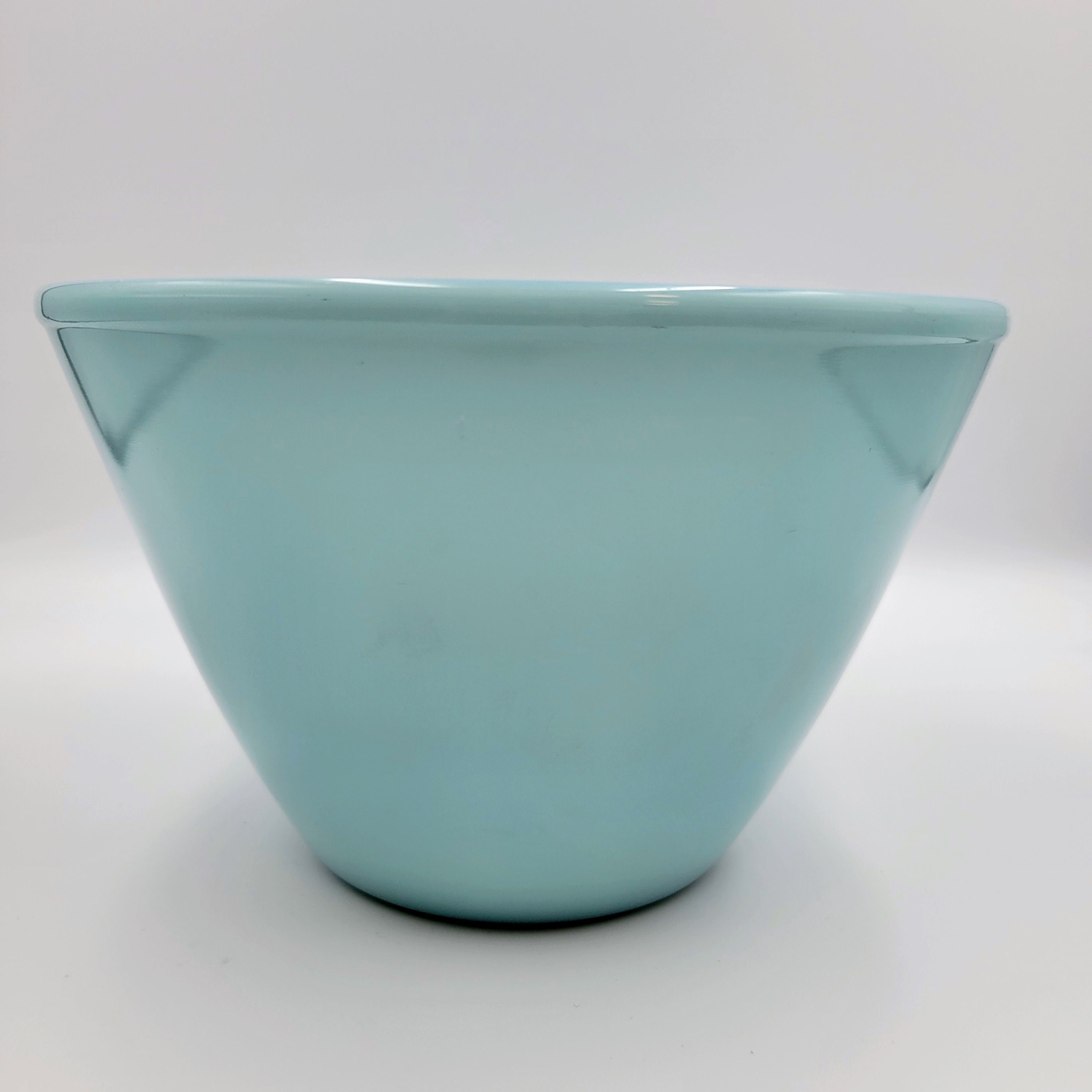 Vintage 1950s Delphite Blue Fire King Splash Proof Mixing Bowl Large 8 ...