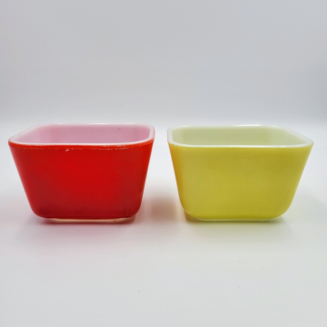 Pyrex Refrigerator Storage Dish Red Yellow Fridgie 501-B Set of 2 Read ...