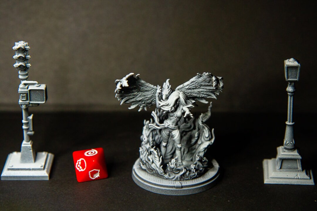 Phoenix de Trident Studio avec sa base 50 mm - Etsy France