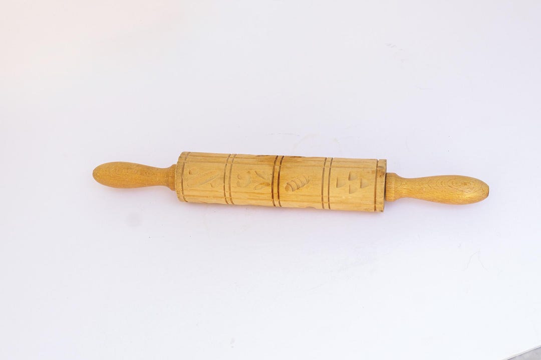 Embossed Patterned Wooden Rolling Pin. Vintage Kitchenware. - Etsy