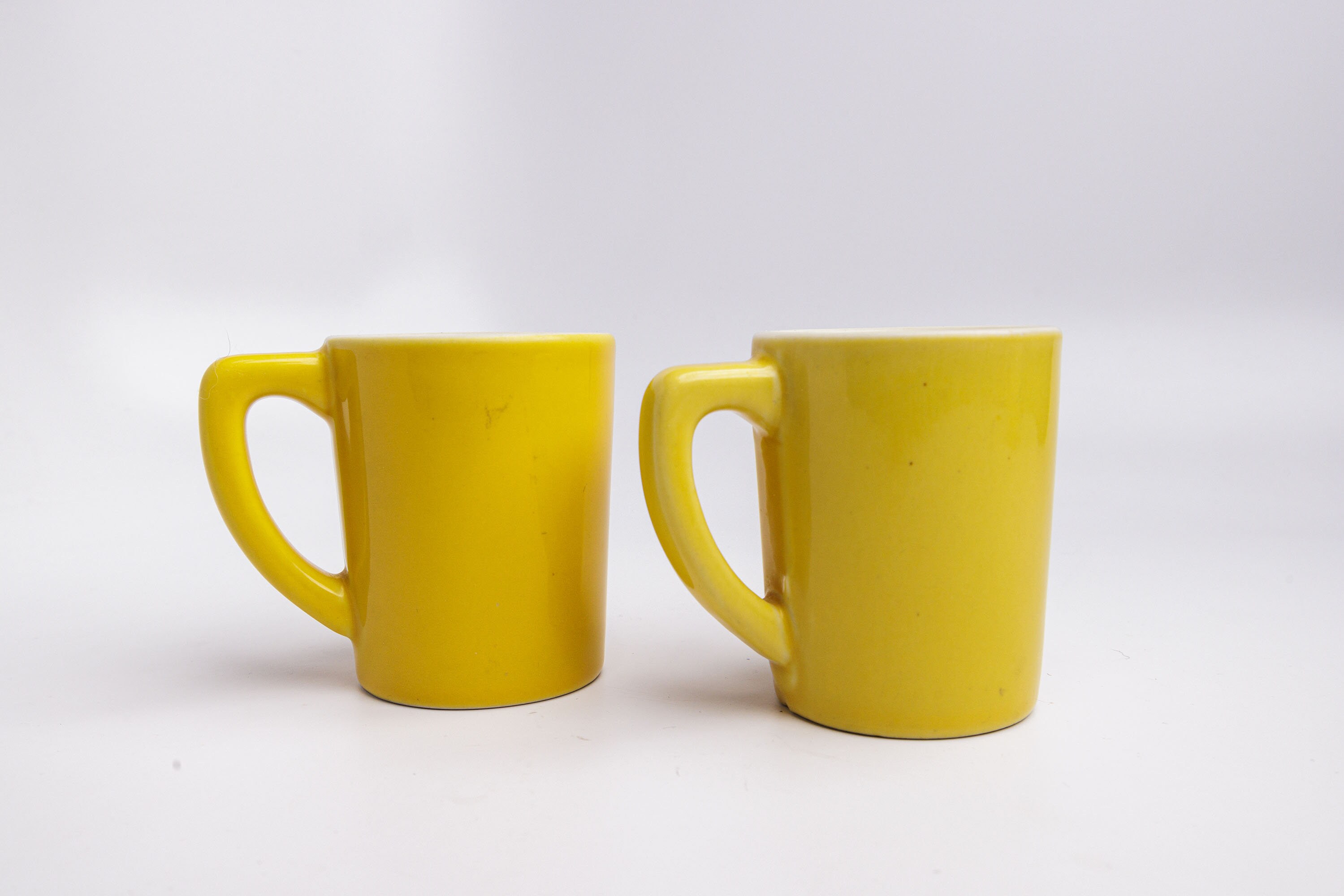 Yellow Stoneware Coffee Mugs. Mid Century Restaurant Ware. Made in USA ...