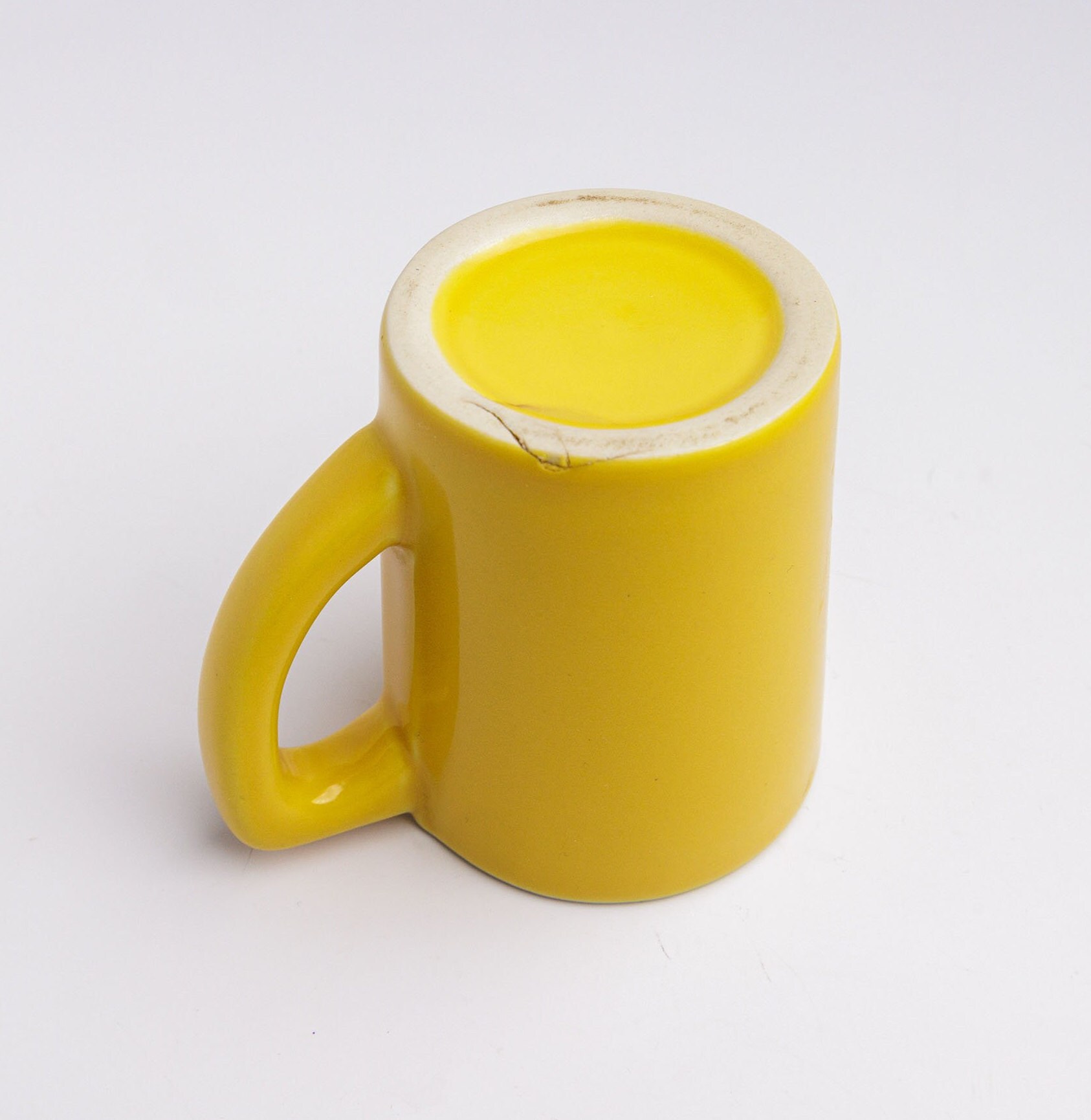 Yellow Stoneware Coffee Mugs. Mid Century Restaurant Ware. Made in USA ...