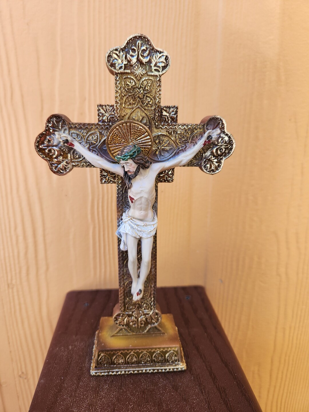 Decorative Crucifix for Home Altar or Chapel Ornate Standing Crucifix ...