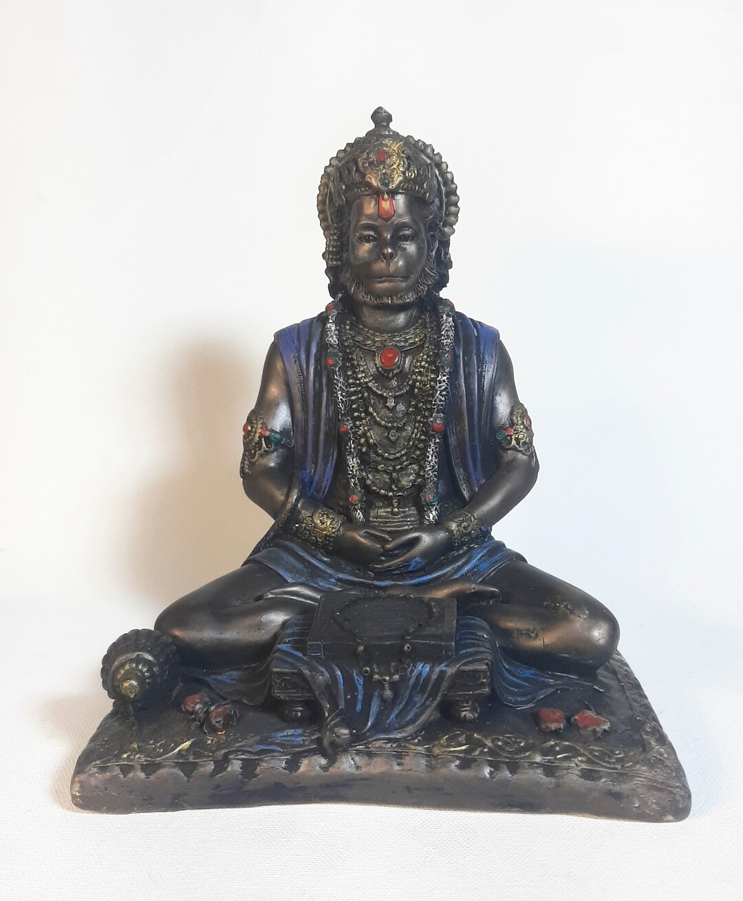 Lord Hanuman Sitting Religious Hindu Statue With Gada, Indian Bahubali ...