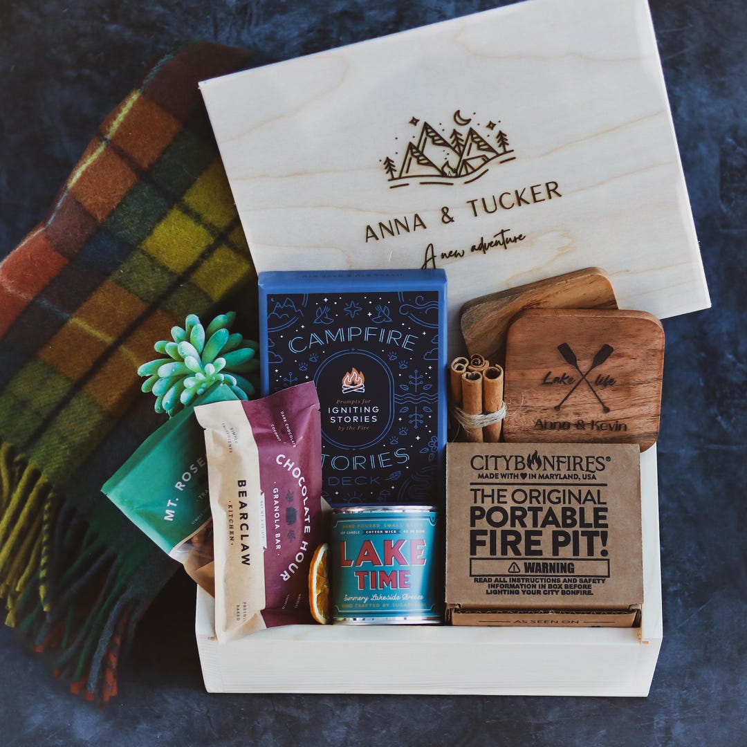 Personalized Campfire Gift Set, Cozy Cabin Gift With Blanket, Fireside ...