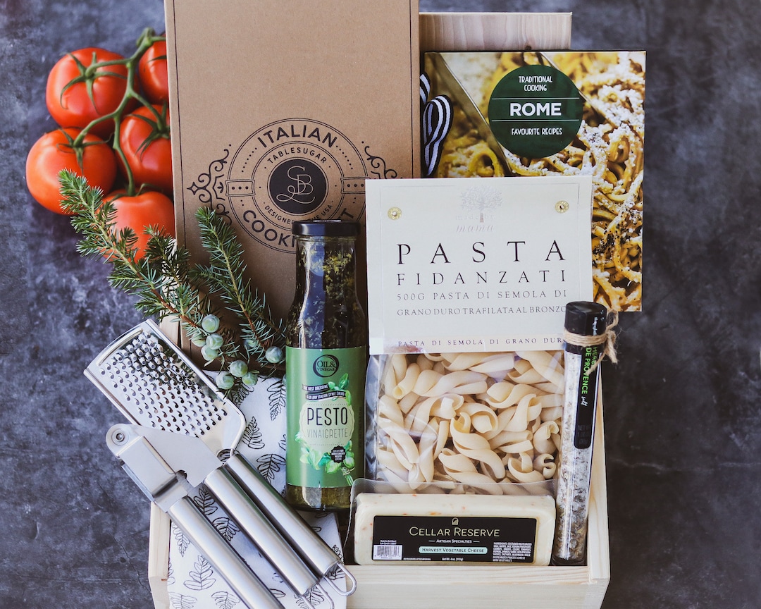 Personalized Pasta Gift, Italian Gift Box, Corporate Gift, Closing Gift ...