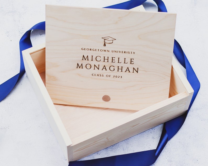 Personalized College Graduation Gift Box, Class 2025 Gift, Graduation ...