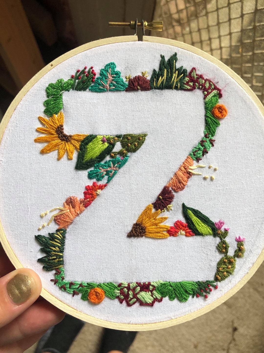 Custom Negative Space Initial Embroidery Hoop - Etsy