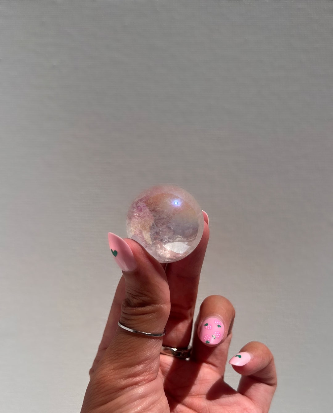 Angel Aura Quartz Crystal Ball, Rainbow Crystal Sphere for Meditation ...