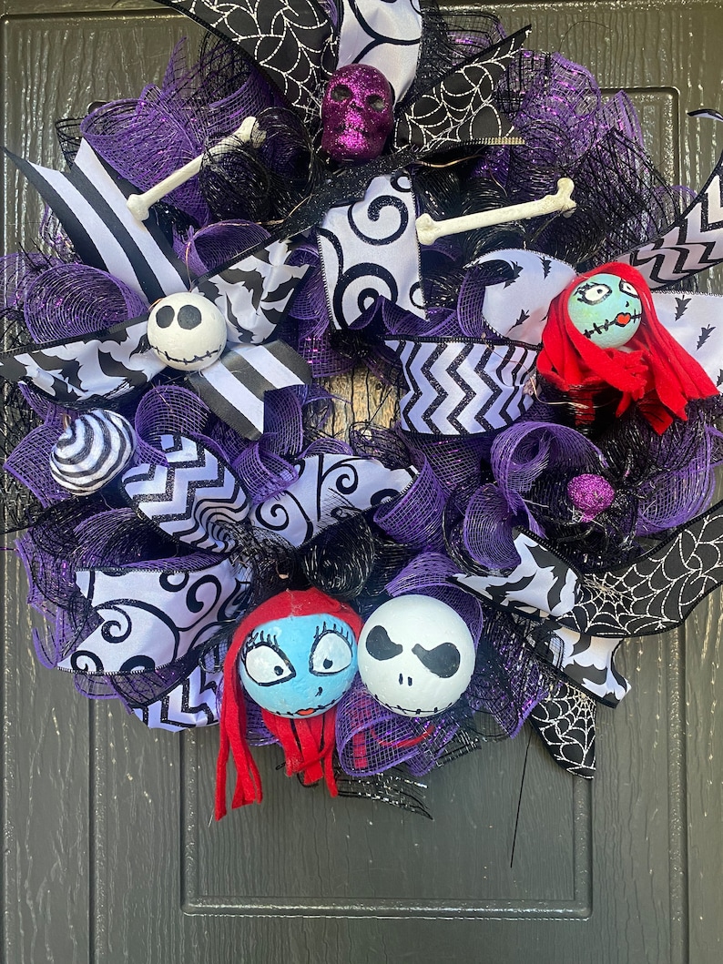 Jack and Sally Halloween Wreath With Lights - Etsy