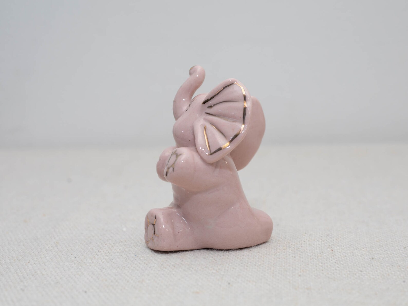 Vintage Pink Porcelain Elephant Small Elephant Figurine Cute - Etsy
