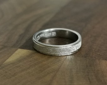 Pure Platinum Ring - Etsy