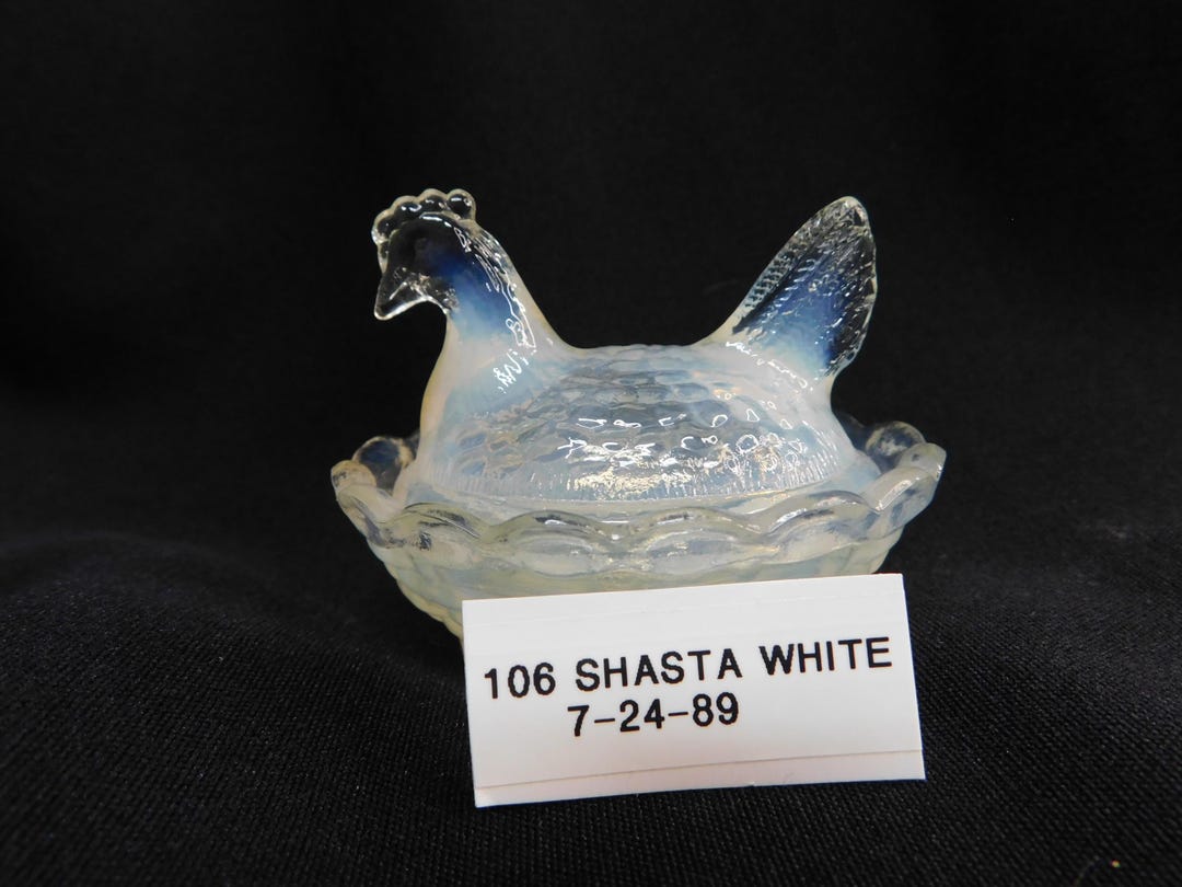 Boyd Crystal Art Glass Chick Salt Cellar on Nest Shasta White #106 - Etsy