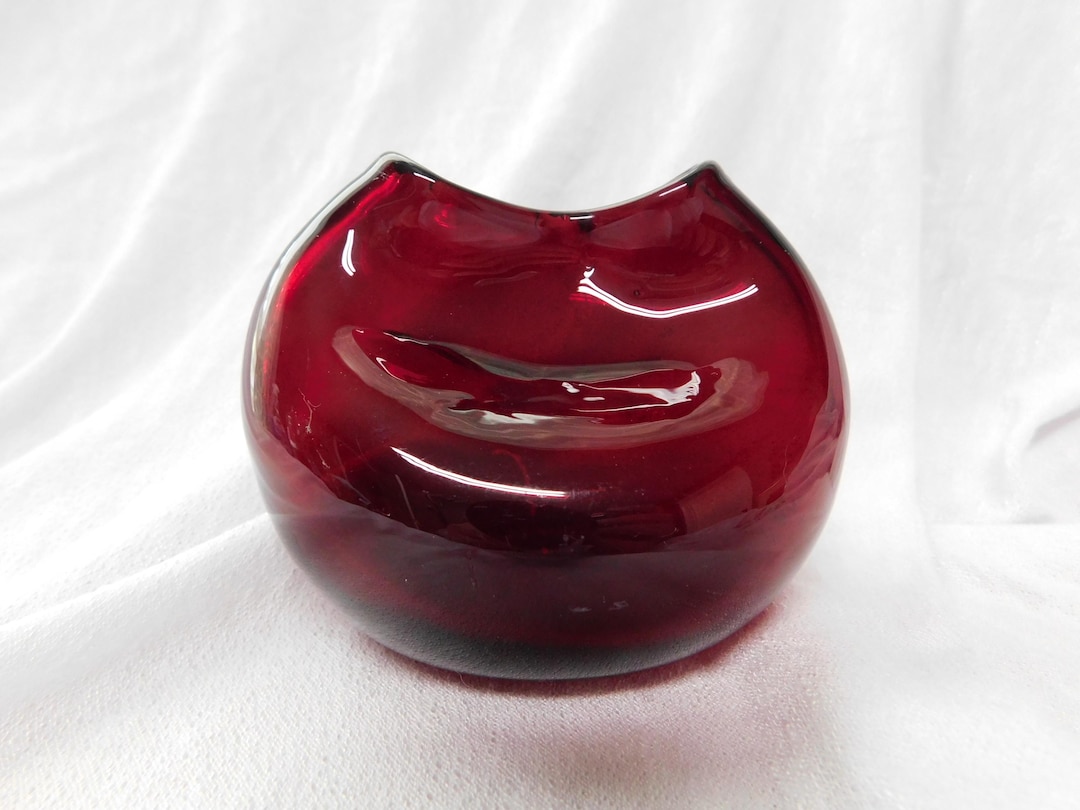 Hand Blown Ruby Red Pinched Ivy Bowl Vase 3 Inch - Etsy