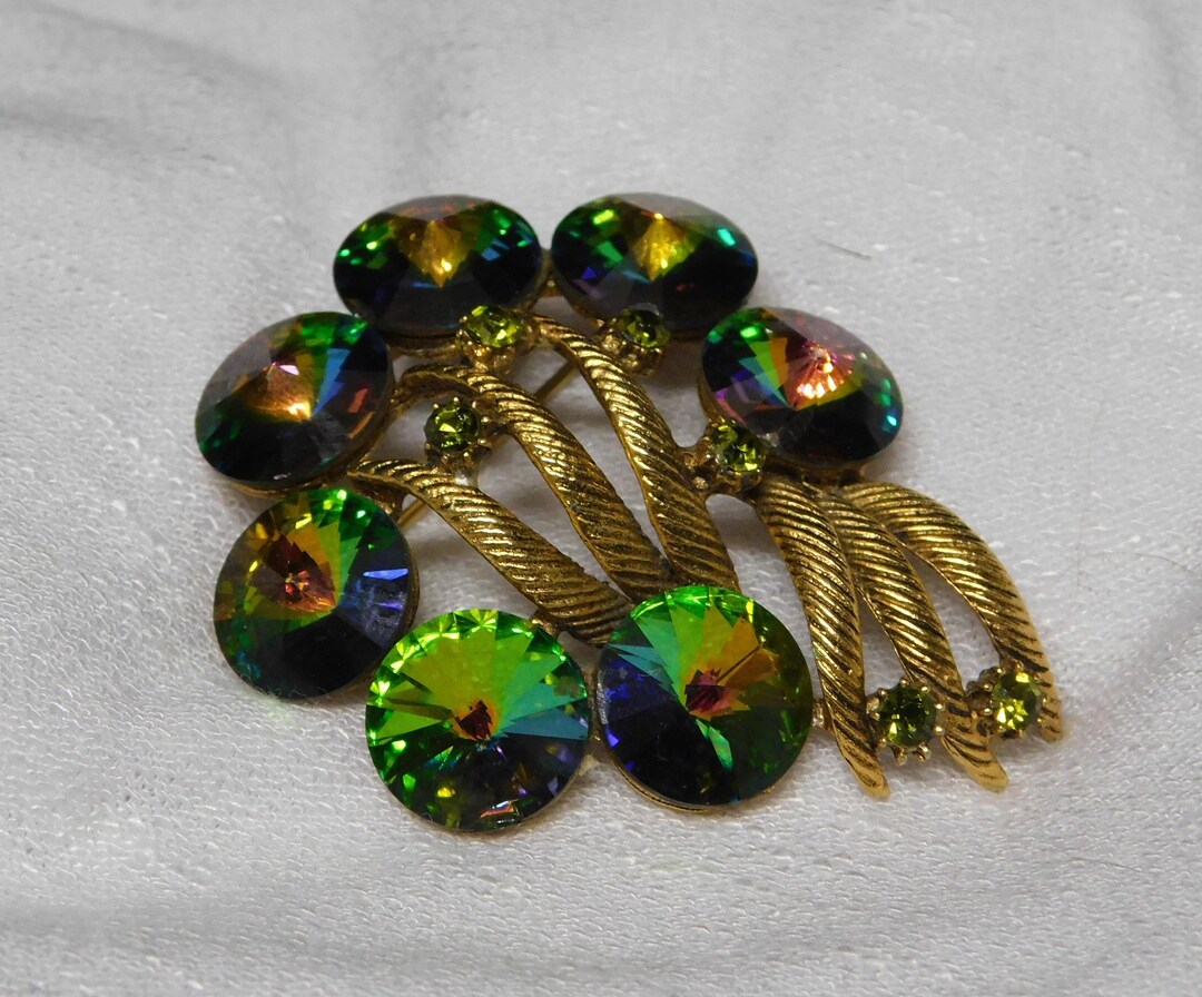 Vintage Watermelon and Peridot Rhinestone Brooche in Goldtone - Etsy