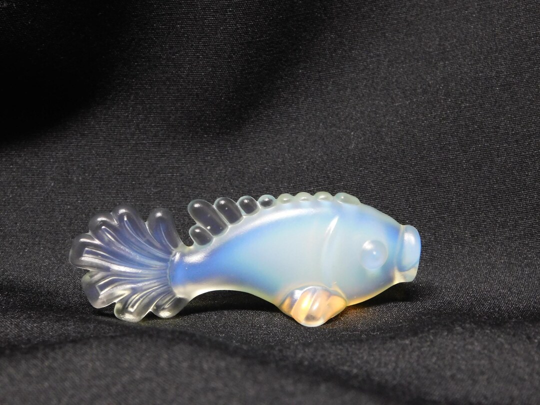 Sabino Art Glass Opalescent Fish Knife Rest - Etsy