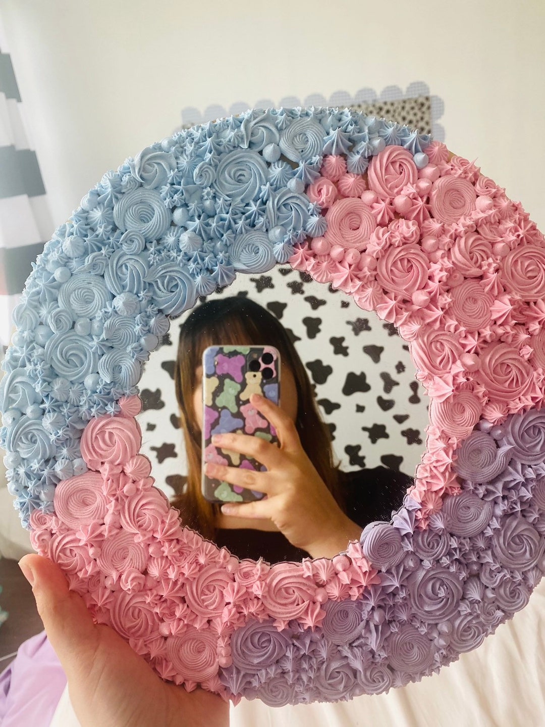A Beautiful Mirror That Looks Like Cake! the Pastel Colors Will Make ...