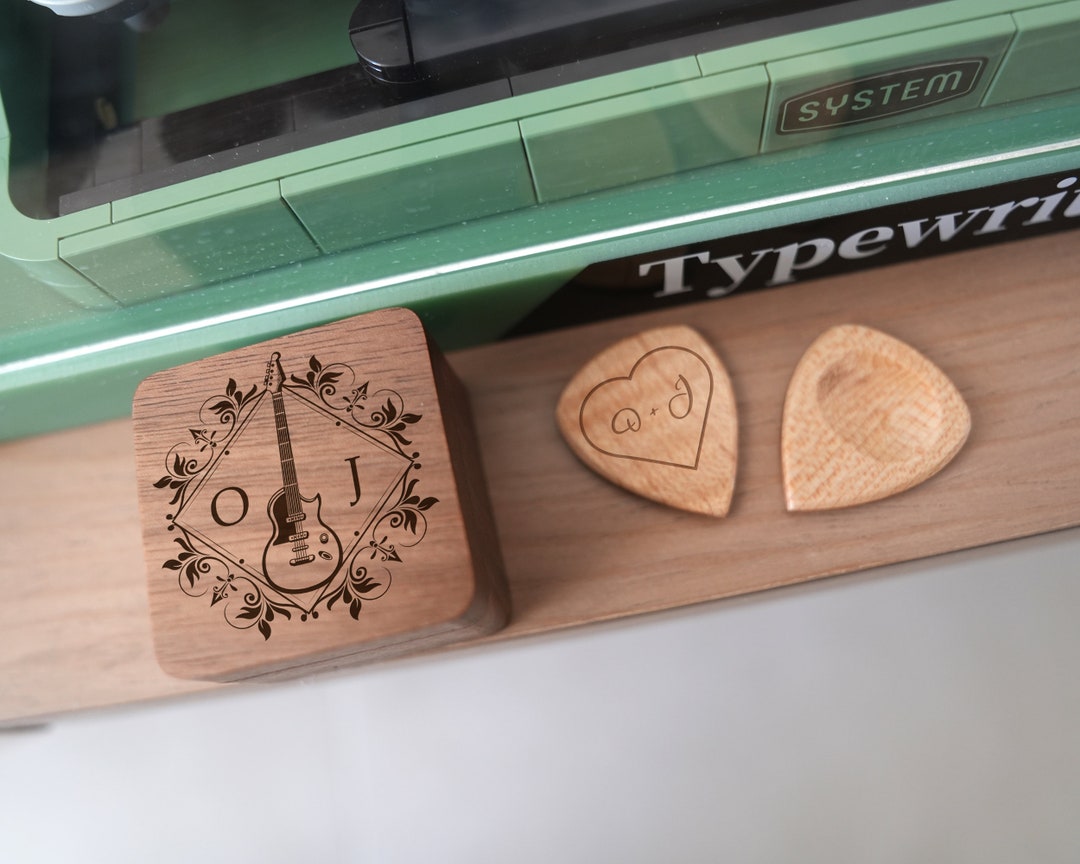 Personalized Guitar Pick Box, Custom Picks Knit, Gift for Guitar Player ...