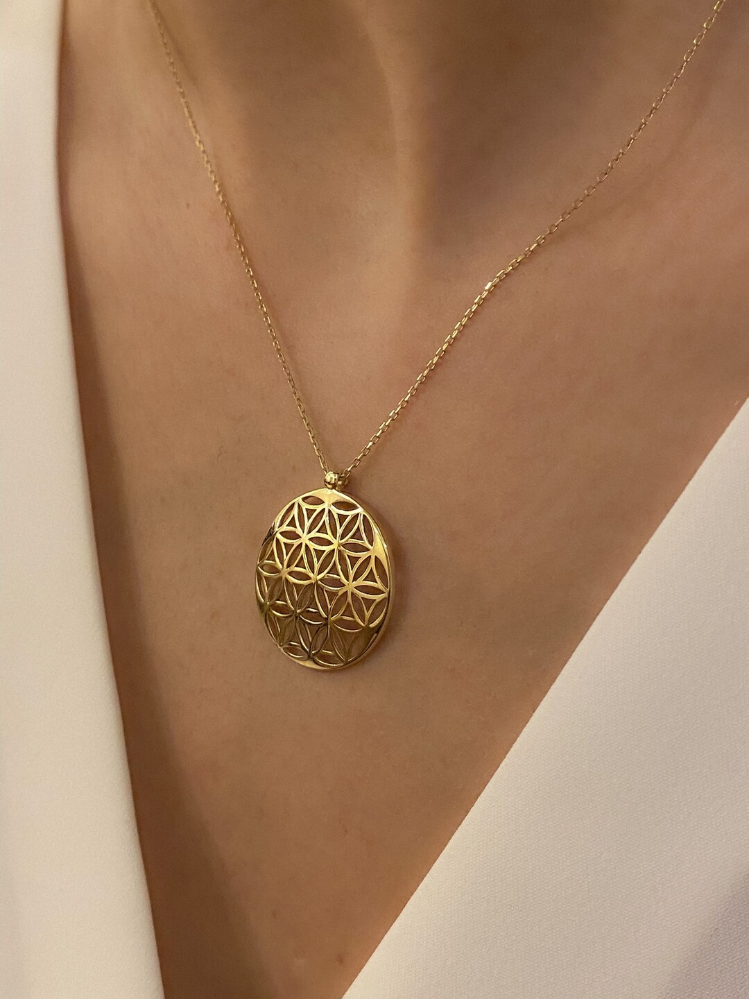 14K Solid Gold Flower of Life Pendant Necklace, Gold Kabbalah Charm ...