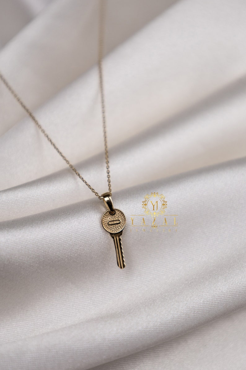 14K Gold Key Pendant, Key Necklace, Key to the Heart, Gift for Girl ...