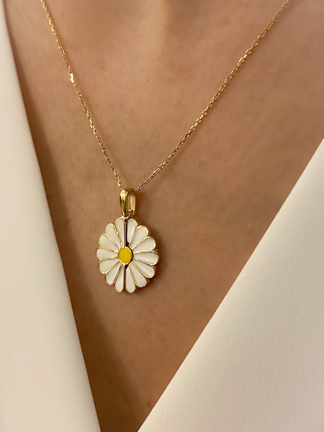 14K Solid Gold Daisy Pendant, Flower With Customizable Coin, Daisy ...