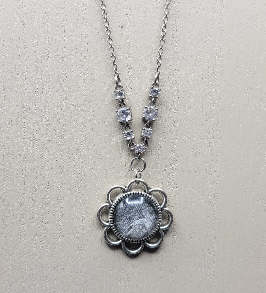 Sundrop Space Flower Meteorite Necklace - Etsy