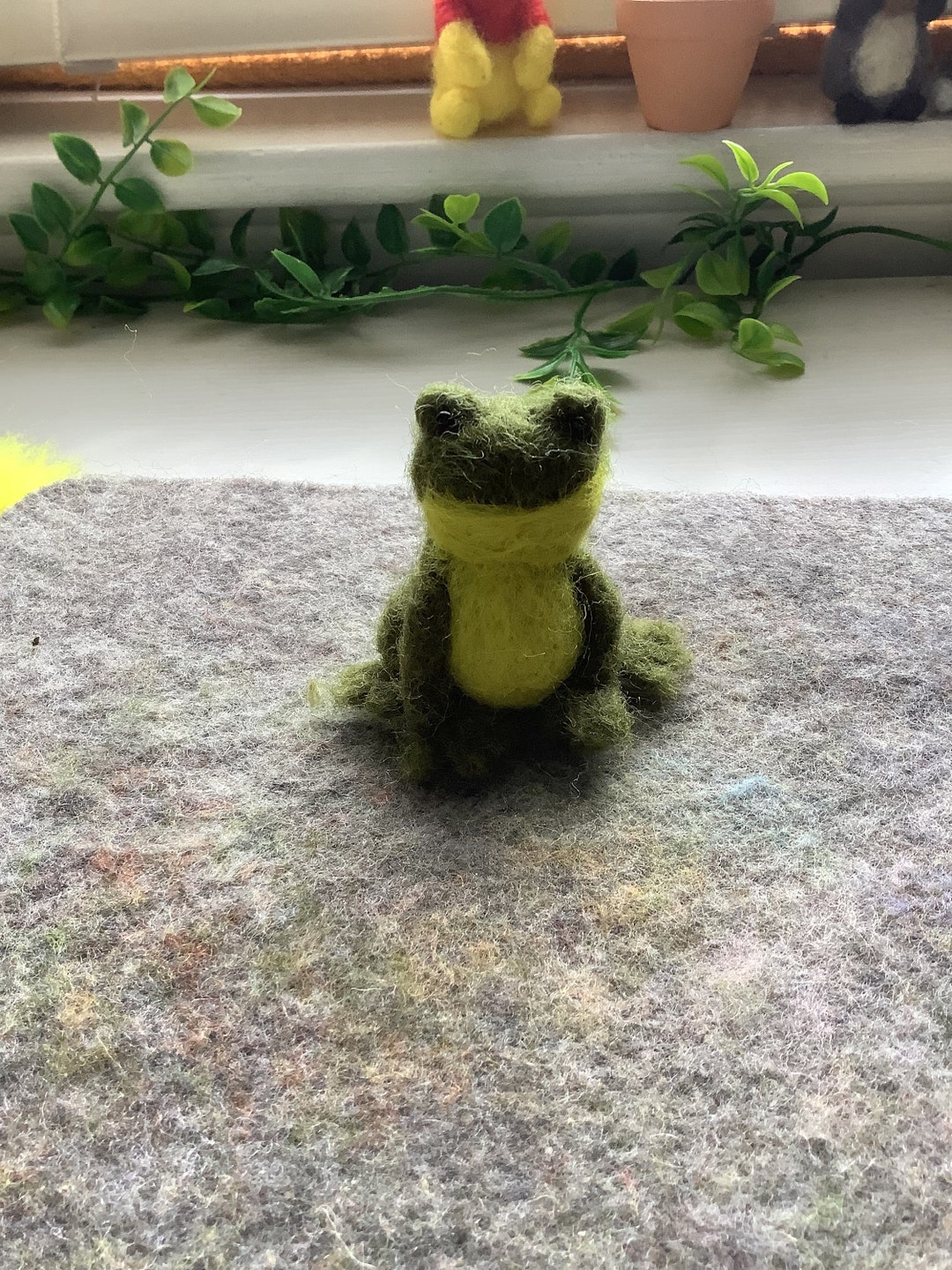 FROG Needle Felt WOOL Sculpture, Frog Lover Gift, Miniature Frog, Cute ...