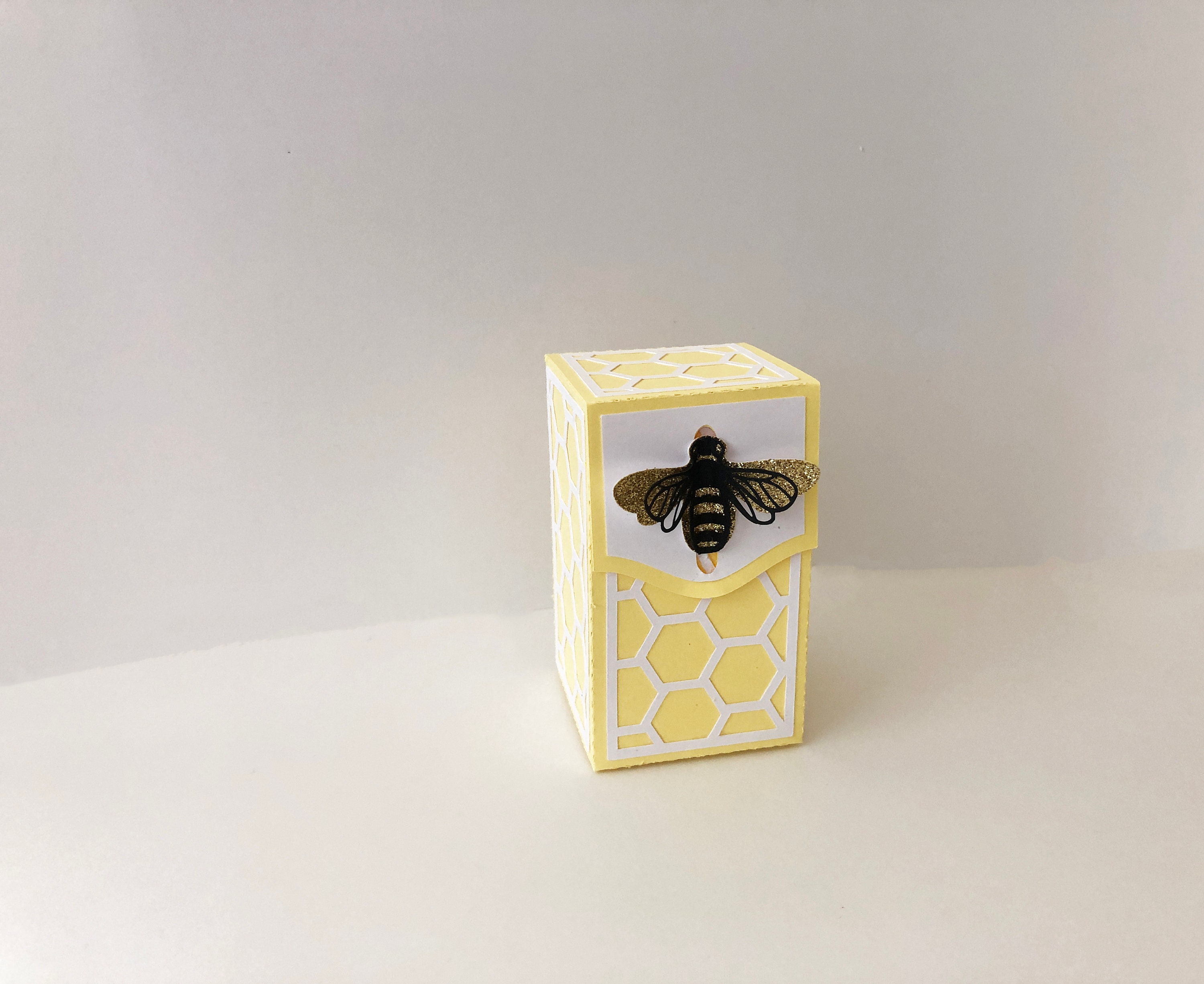 Honey Bee Box SVG - Honey Bee Gift Box Templates - Wedding Treat Box ...